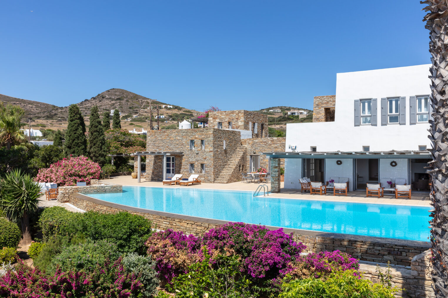 Soros Beach Villa - OLIAROS